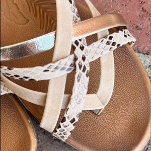 Jellypop | Shoes | New Jellypop Reefs Sandals Comfort Fit Gold Natural ...